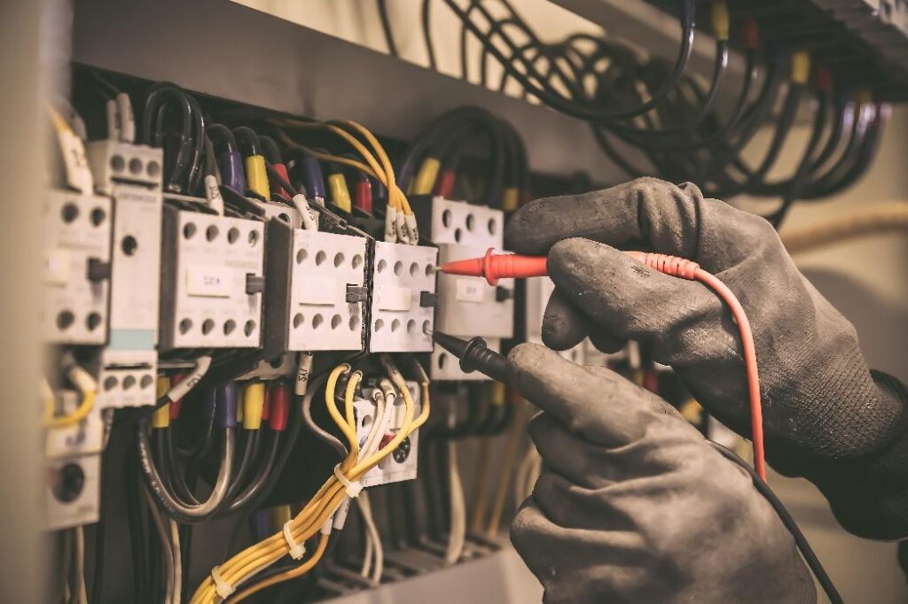 Why You Need a Pro To Change Your Wiring